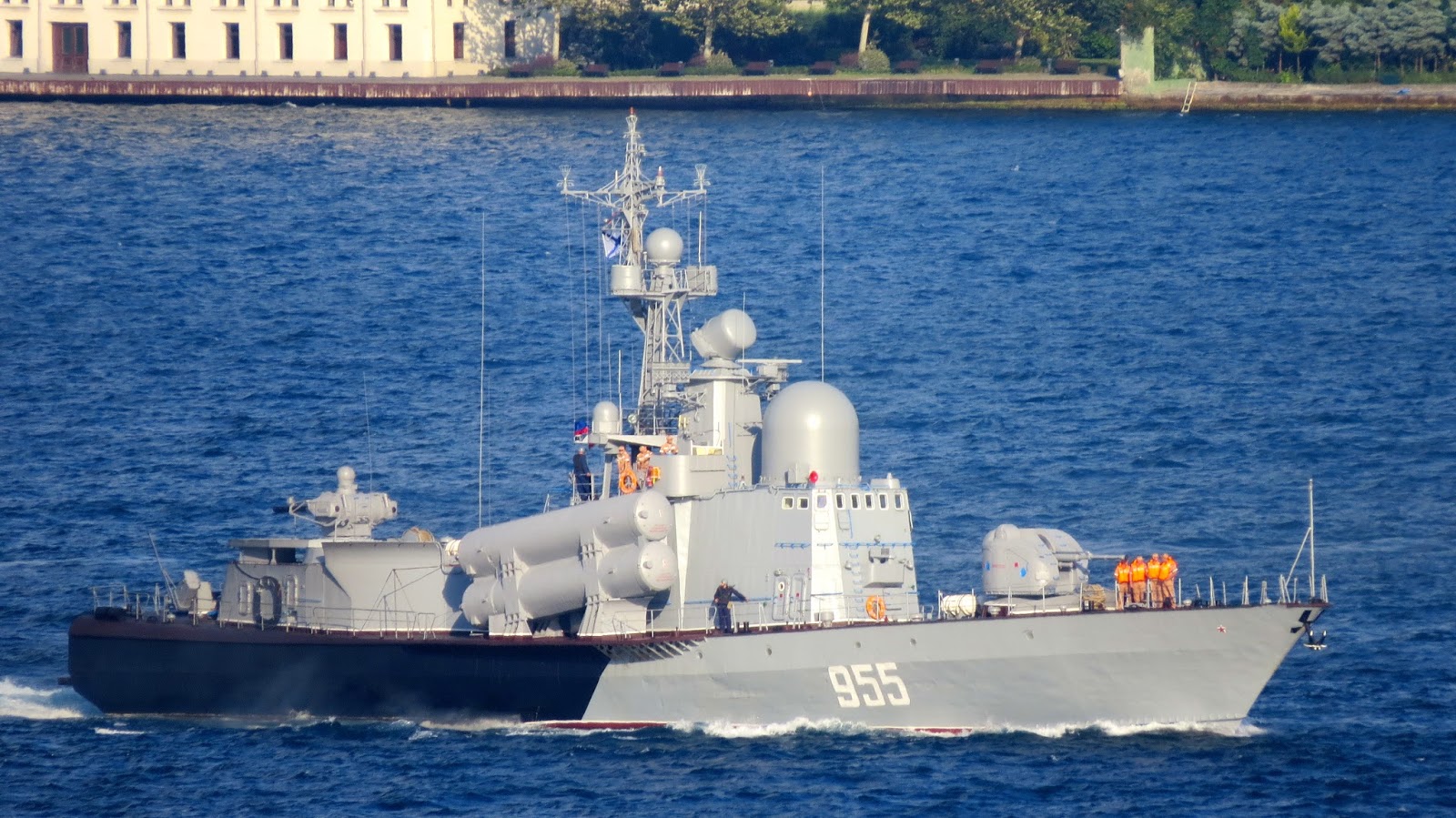 WARSHIPS ON THE BOSPHORUS: 955 R 60 BURYA,Tarantul Class