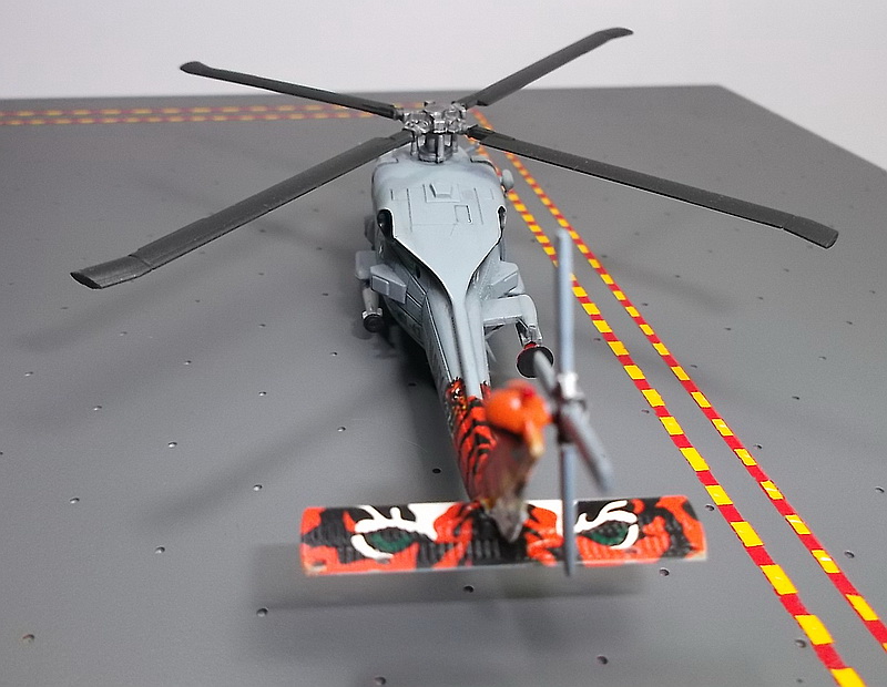 Thailandscale144: SH-60B US.NAVY HSL-43 "BATTLE CATS"