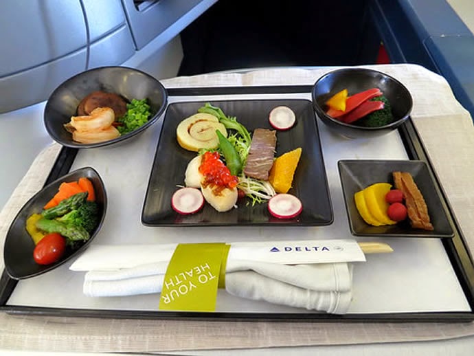 Passion For Luxury : The 5 best Airline meals
