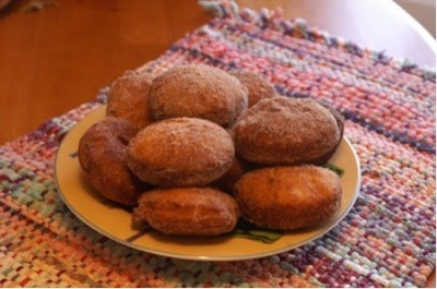 Bonelos Manglo (Chamorro Air Donuts)