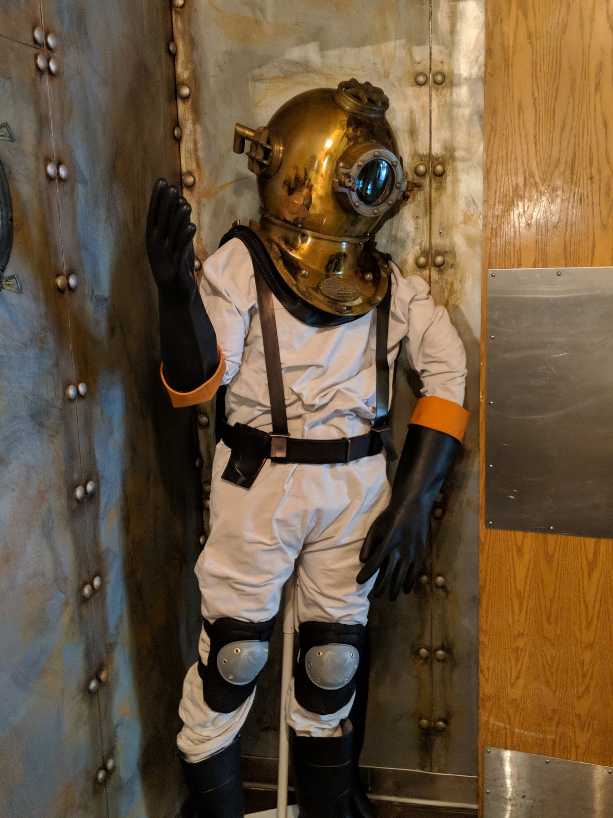 Theresa Snyder's Afterthoughts: The Clockwork Rose Tea Emporium Experience