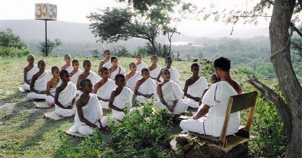 who is guru ~ A DREAM LEARN