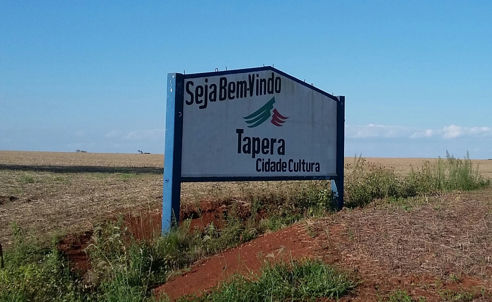 Cenas Perdidas do Rio Grande do Sul e outros.: Placa. Tapera.RS.2018