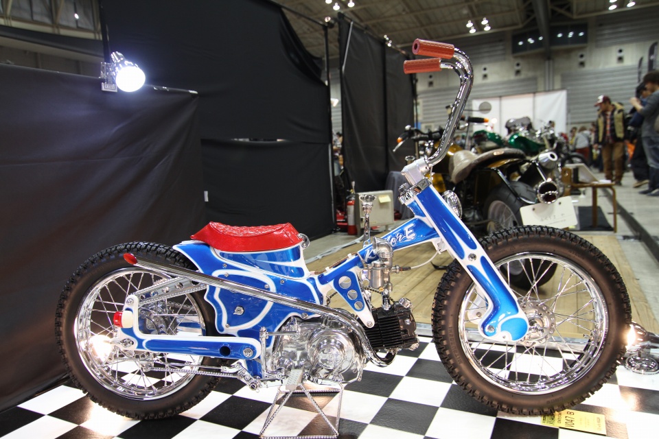 Tangki Knalpot Kustom: Inspirasi Modifikasi Street Cub ( Bagian I )