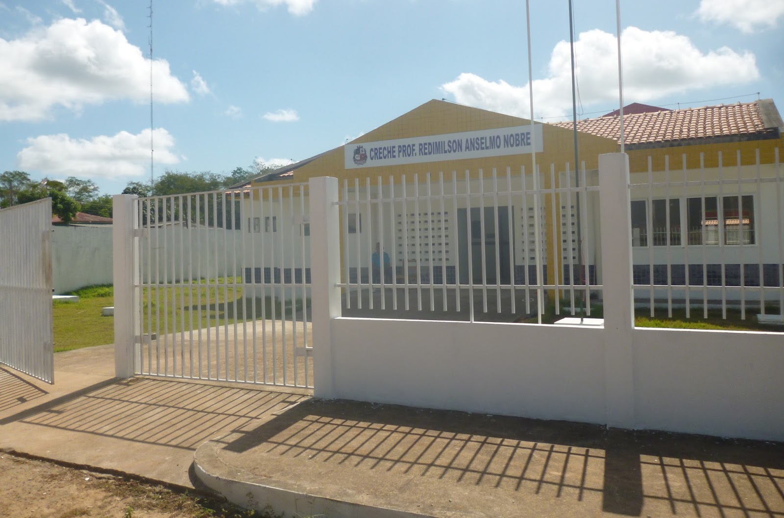 SANTANA DO AMAPÁ: Inaugurada, maior creche de Santana garantirá cerca ...