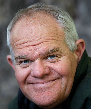 White Rose: Sincere and Simple Thoughts: Mark Hadlow Interview - More ...