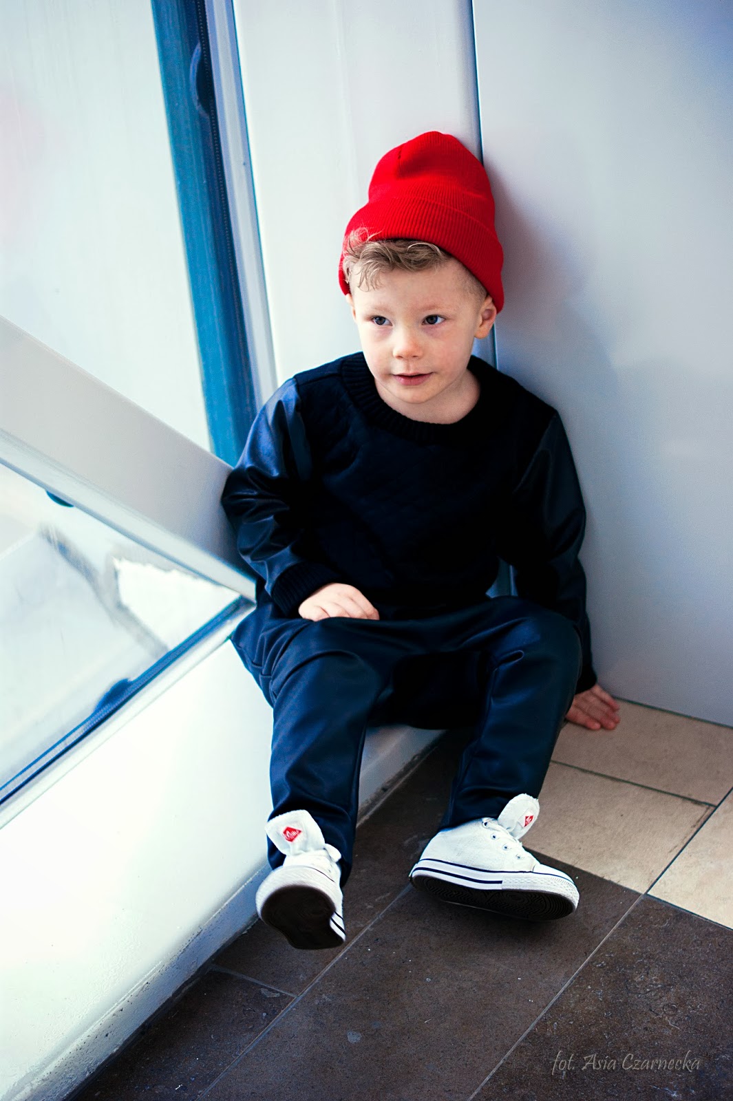 Manufaktura szycia: Miniman in black