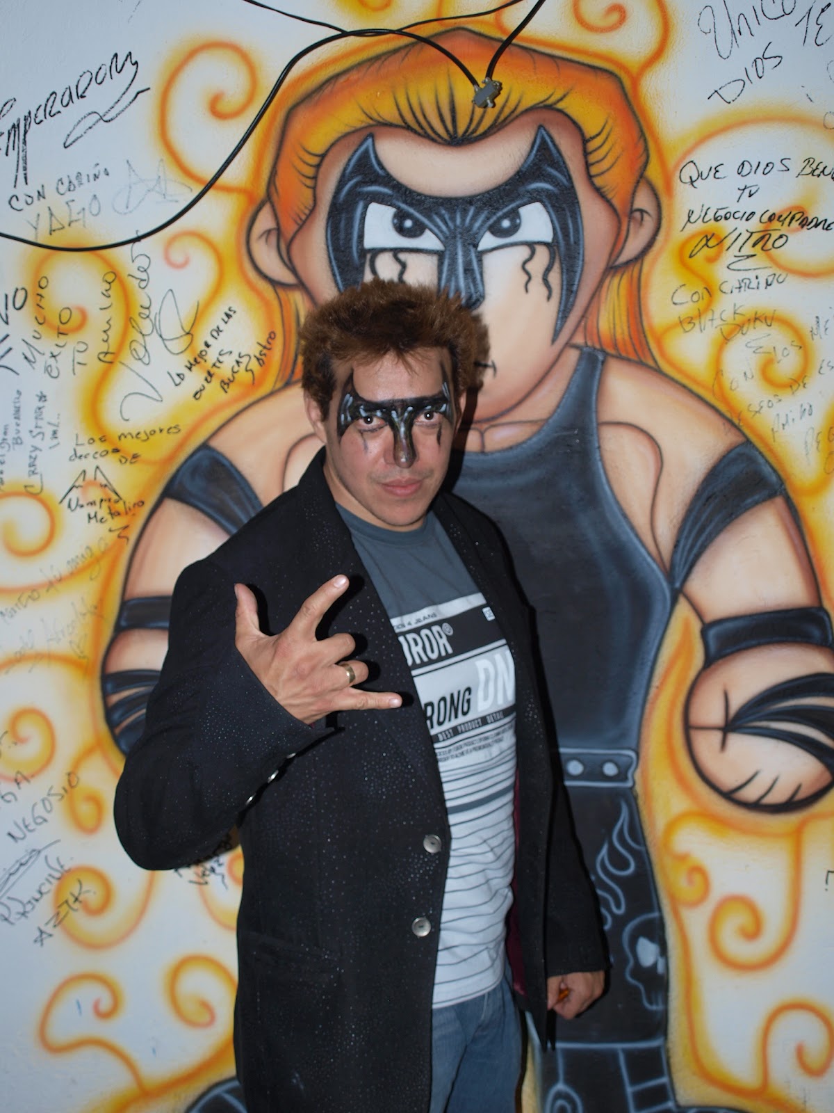 BachilleratoJRF - Alumnos: Rey Bucanero inaugura el "Rey Botanero"