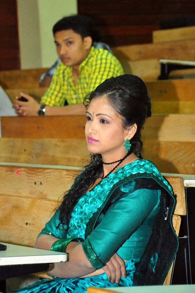 33000lk photo s: Sl actress and model Ashika Mathasinghe photo collection