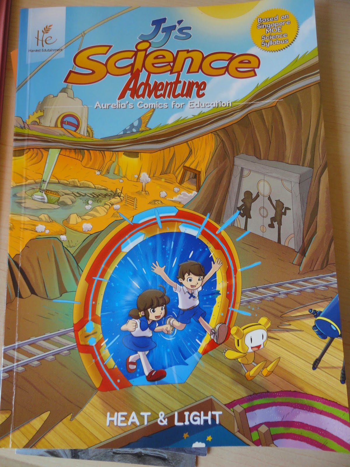 Sweet Day's Lifebook: Book of the month : JJ's Science Adventure (Heat ...