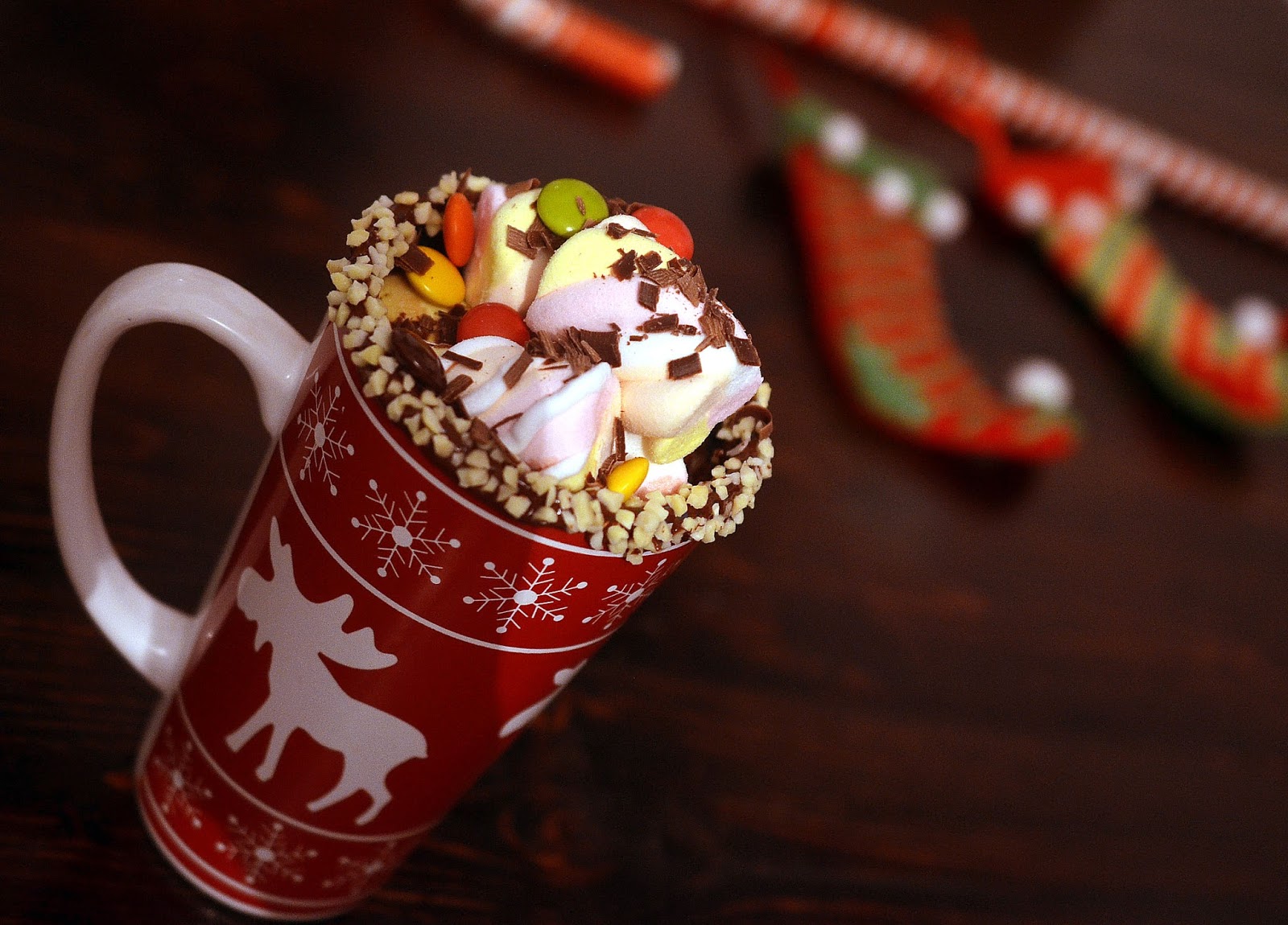 Lapte cald cu cacao si bezele – Alexandra’s kitchen