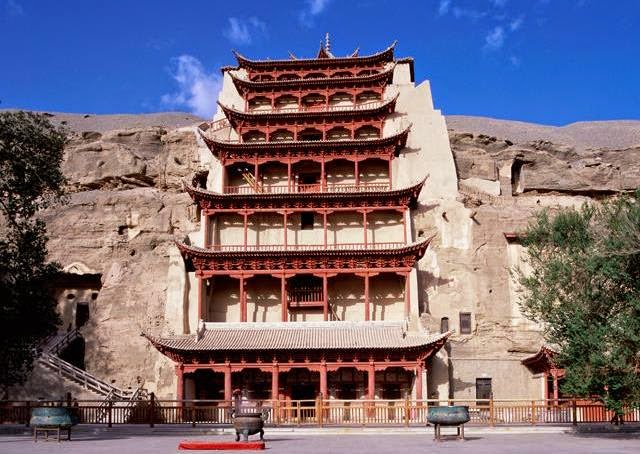 Mogao Grottoes: Caves of the thousand Buddhas in China - Travel Tourism ...
