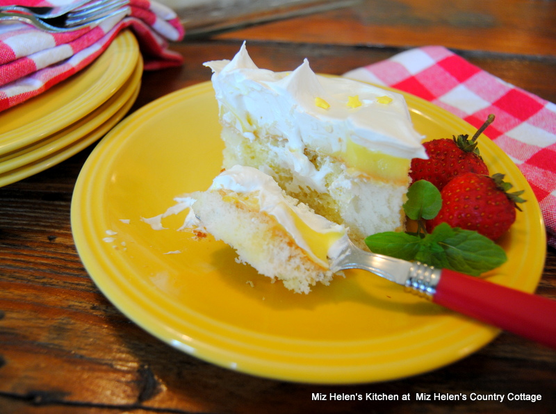 Lemon Ice Box Pudding Cake