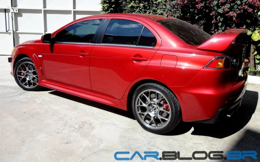 Mitsubishi Lancer Evolution - performance em estado bruto