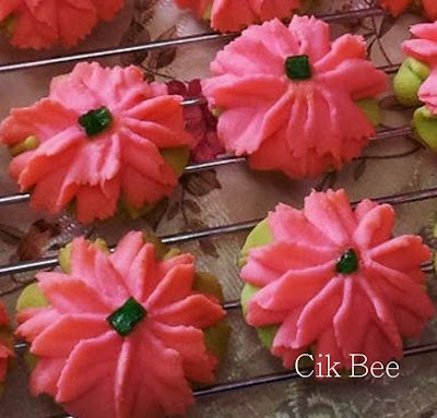 Resepi Biskut Semperit/Dahlia Rose - Resepi Cik Bee