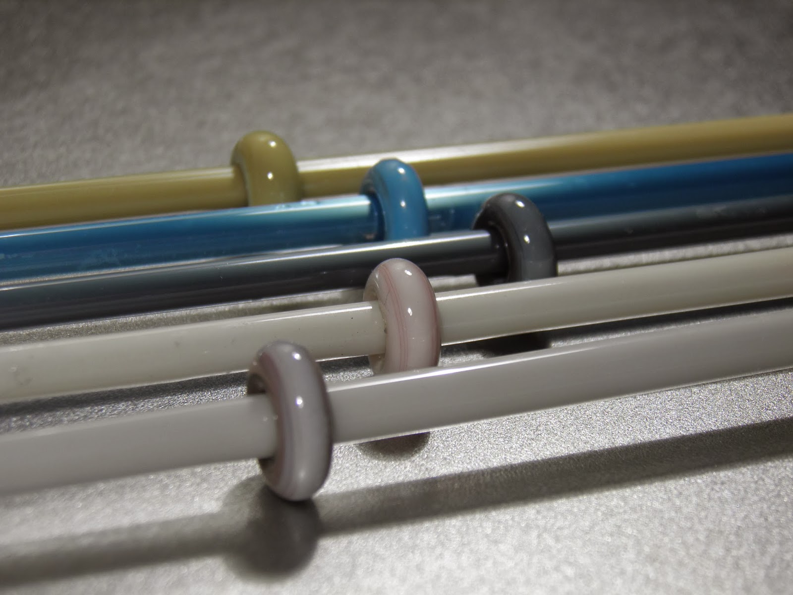 Raspberry Rings: Double Helix Thallo, Effetre Lilac Pastel, Dark Lilac ...