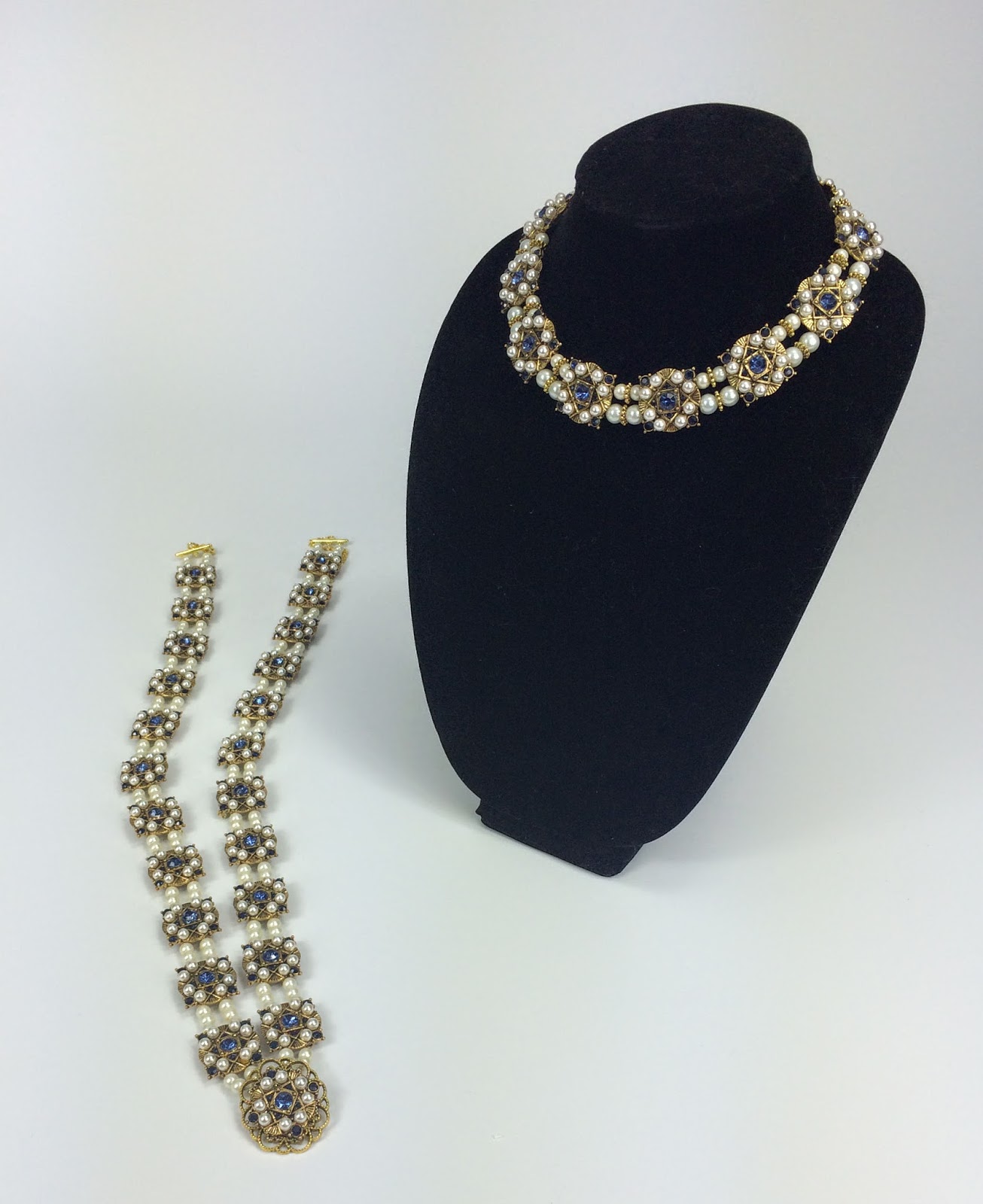 TrulyHatBlog: new girdle and carcanet set for a customer!