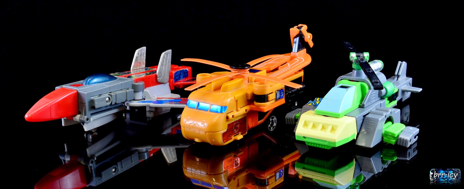 Brr-icy's Transformers Reviews: Autobot Triplechangers: Broadside ...