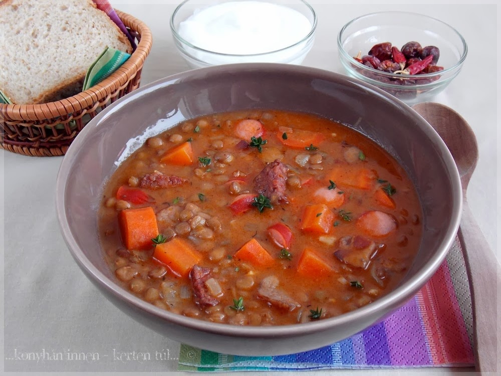 ...konyhán innen - kerten túl...: Lencseleves