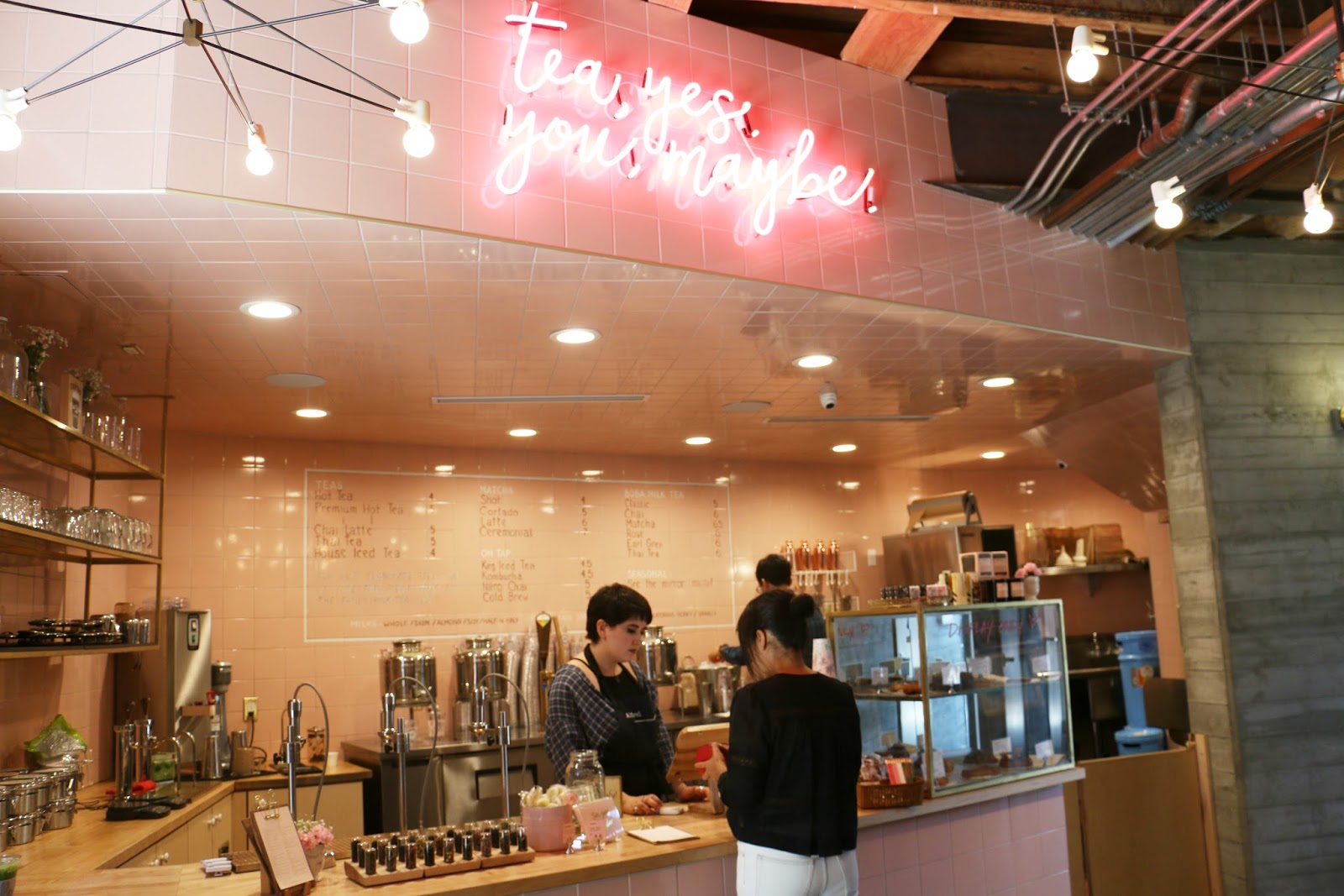 A Guide to Melrose // Where to go & what to do | Classified Closet