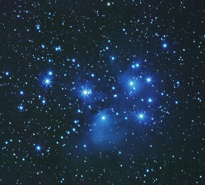 Acercar las estrellas: El cúmulo de las Pléyades.
