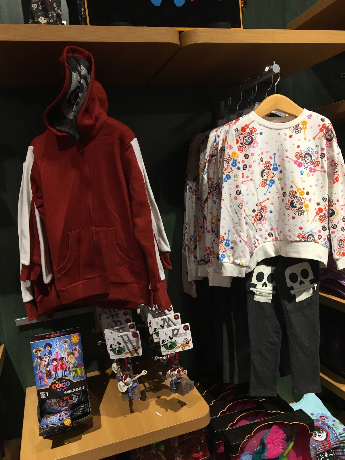 Dan the Pixar Fan: Events: The Disney Store Coco Merchandise Release—IN ...