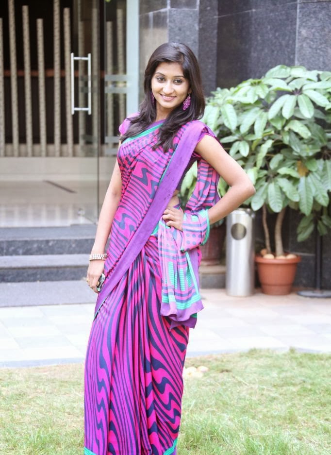 INDIAN ACTRESS: Akshaya violet saree boobs show in her latest public ...