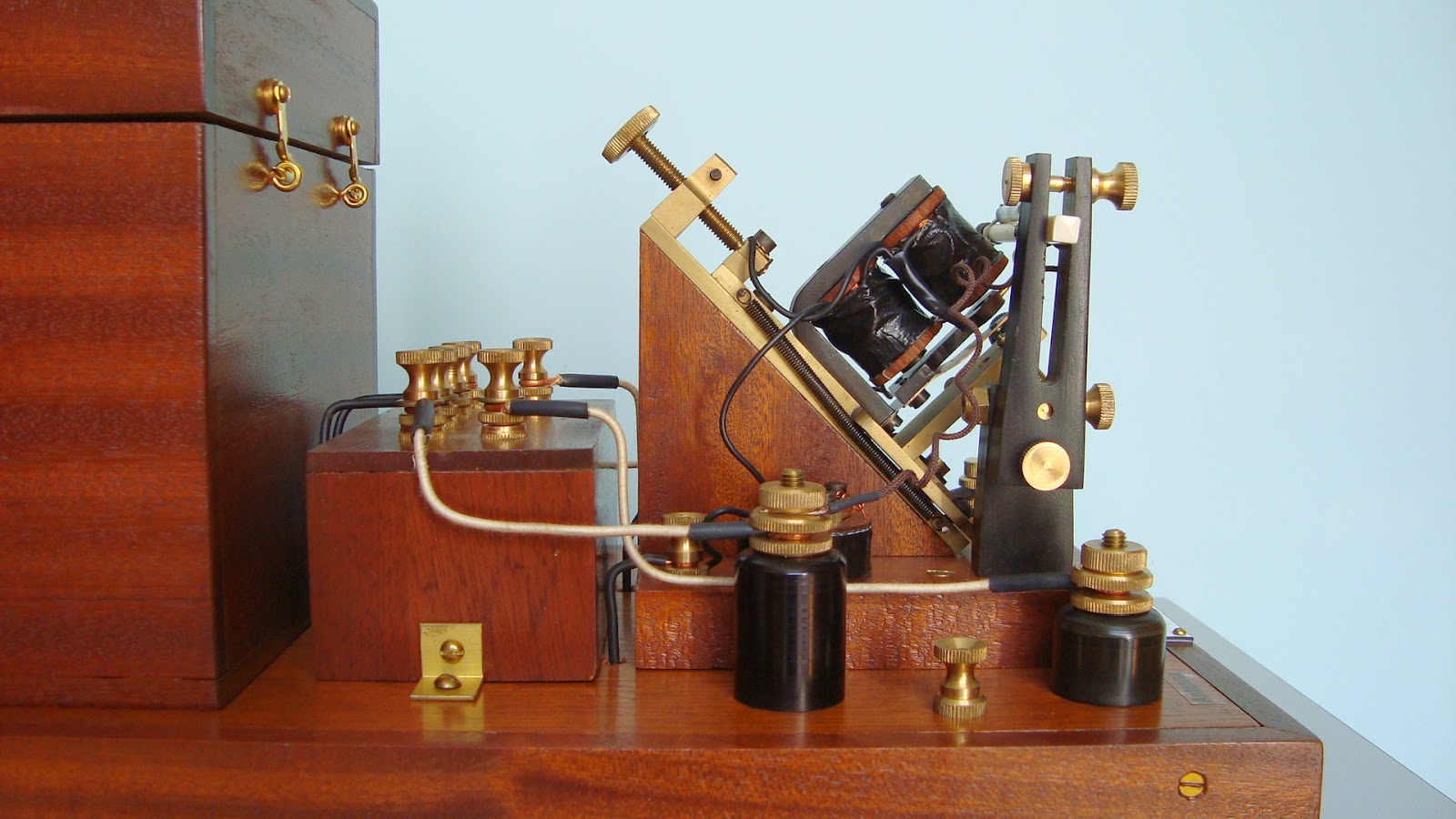 LA STANZA DEI BACHI: Ricevitore a coherer Marconi's Wireless Telegraph