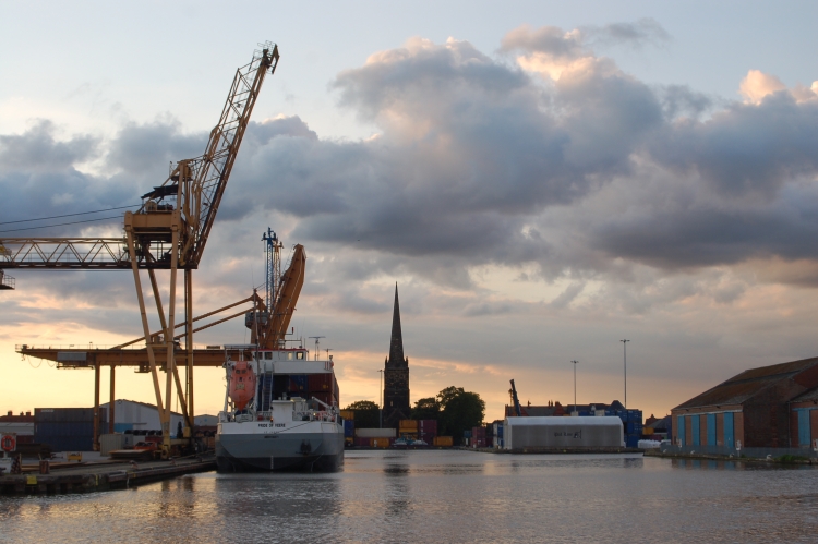 Random radio jottings: Take a Place Like Goole