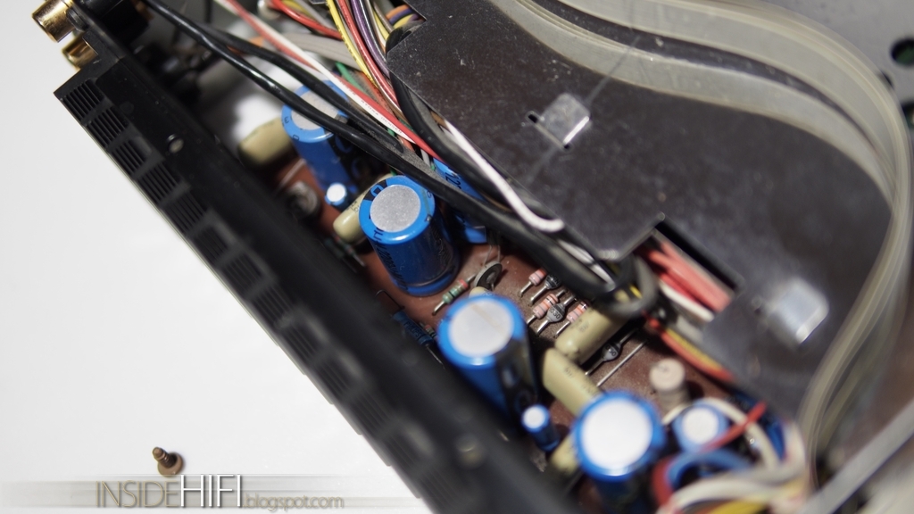 Inside Hi-Fi: Marantz CD-73 (CD73N)