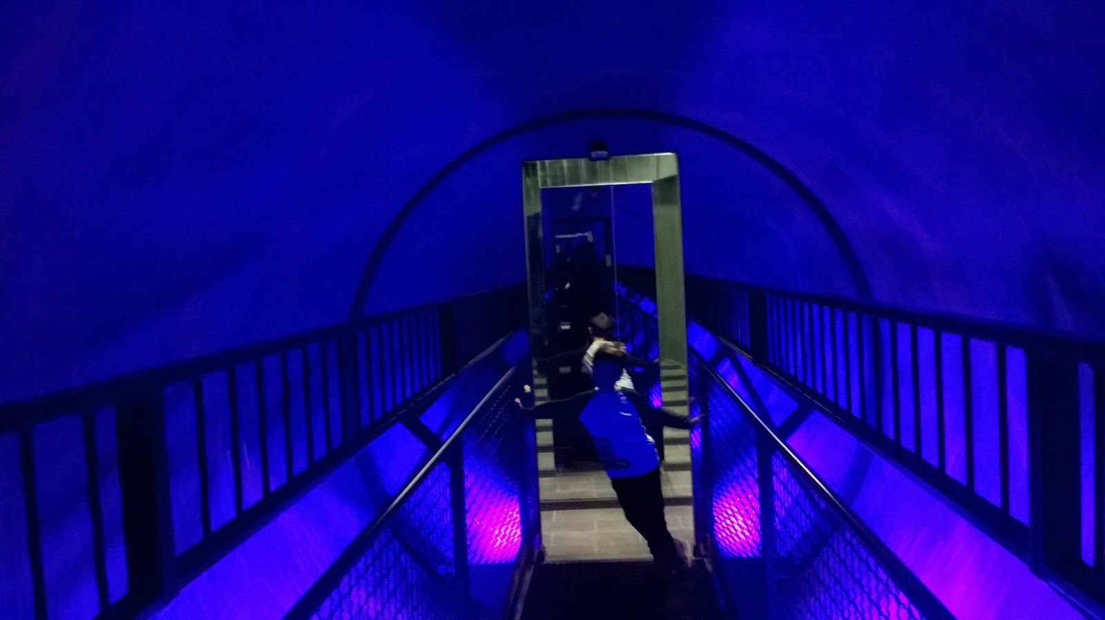 tuDOR calator - Jurnal de calatorii cu copii: Muzeul simturilor