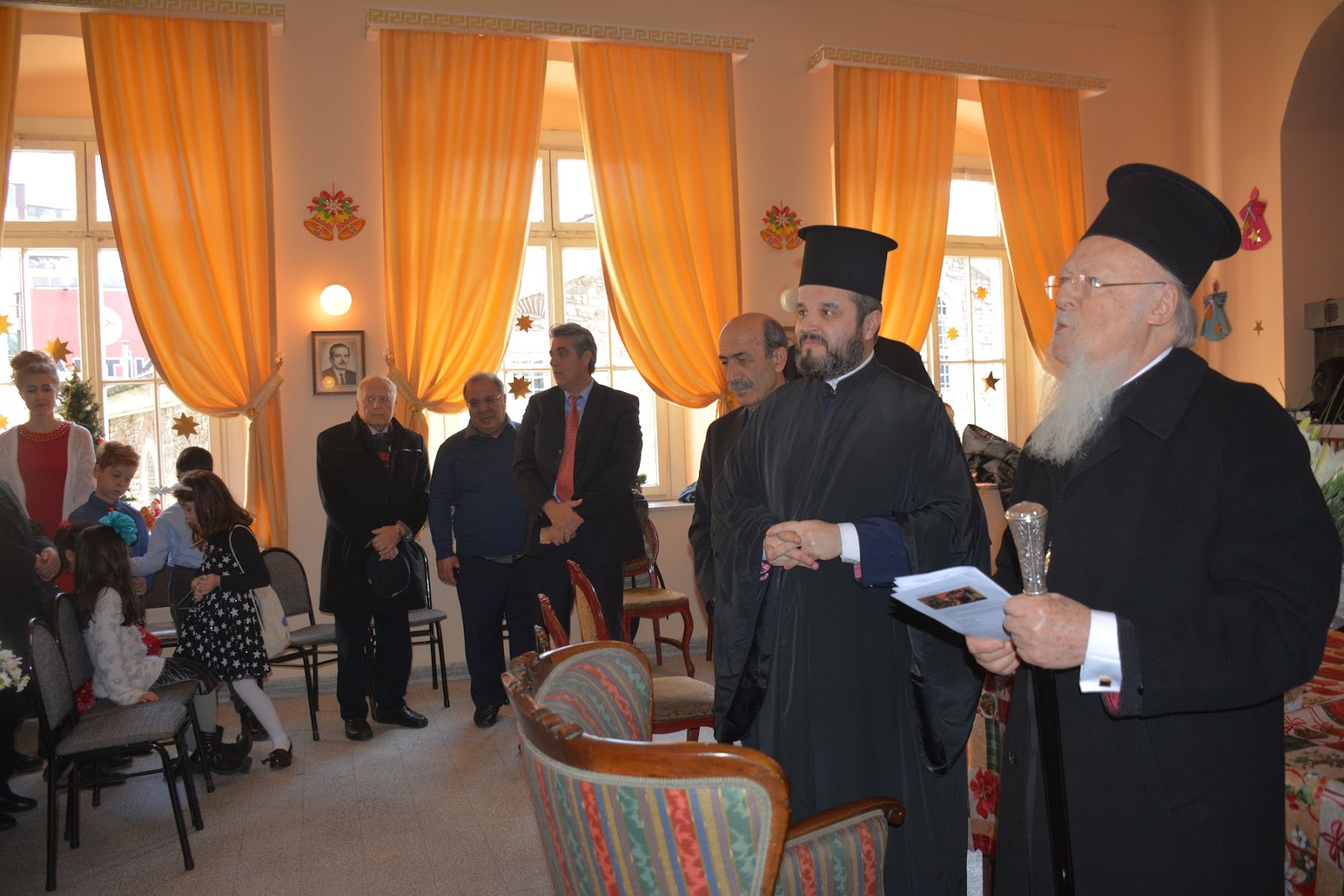 ΦΩΣ ΦΑΝΑΡΙΟΥ: Ο ΠΑΤΡΙΑΡΧΗΣ ΣΤΗΝ ΧΡΙΣΤΟΥΓΕΝΝΙΑΤΙΚΗ ΓΙΟΡΤΗ ΤΗΣ ΚΟΙΝΟΤΗΤΑΣ ...