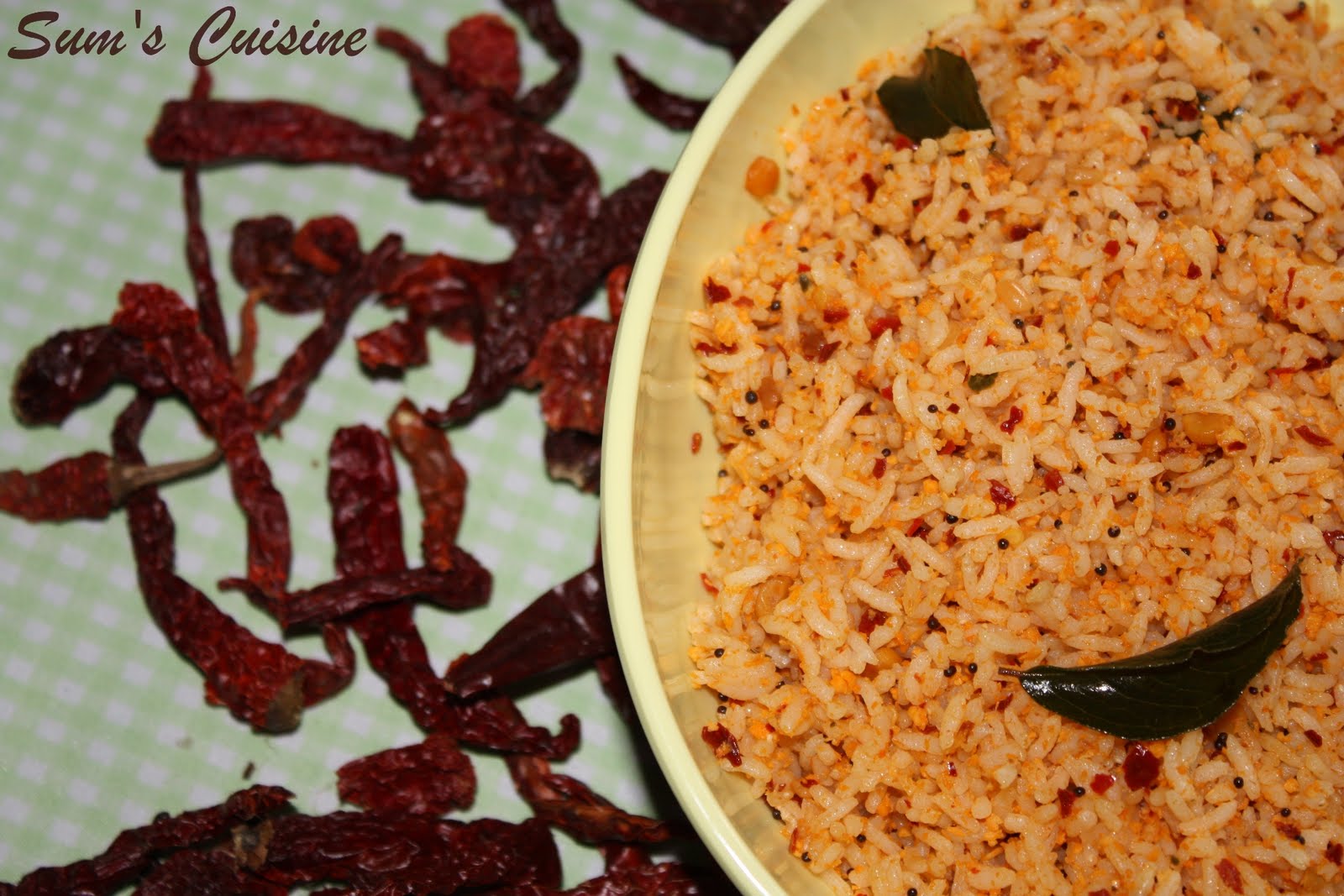 Sum's Cuisine: OraLukallu Chitranna - Spicy Red Chili Rice