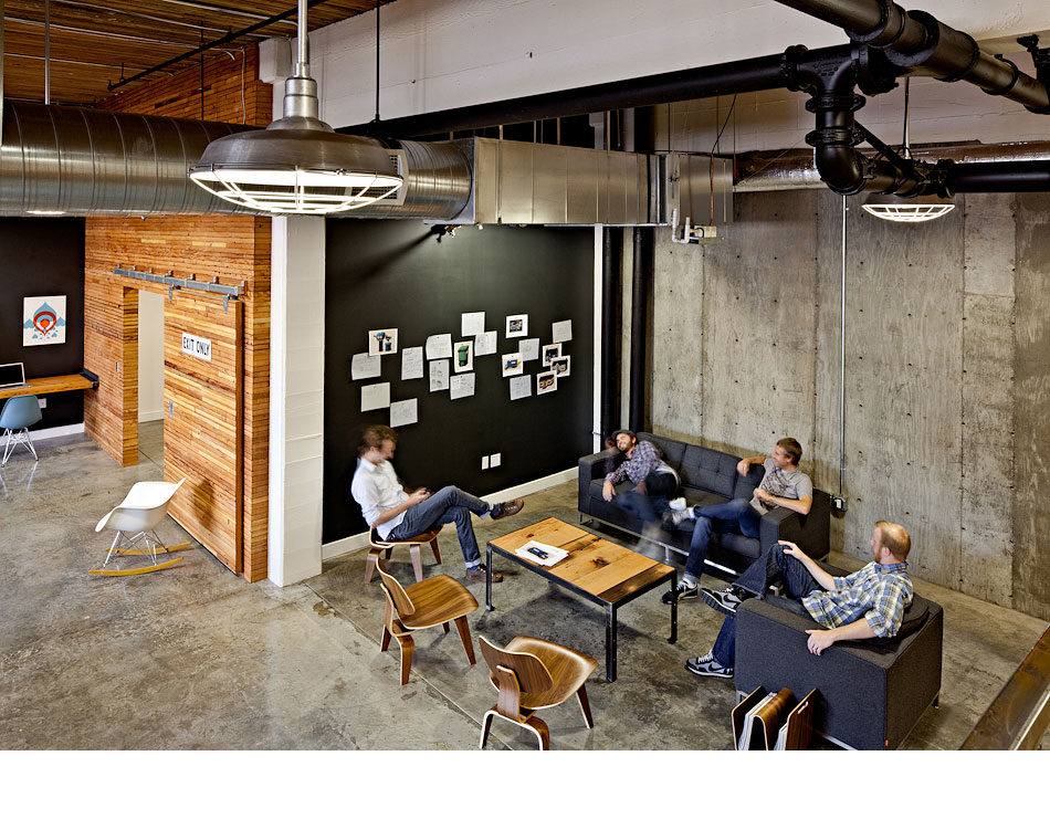 The Bare Room: Multi-Functional Workspace