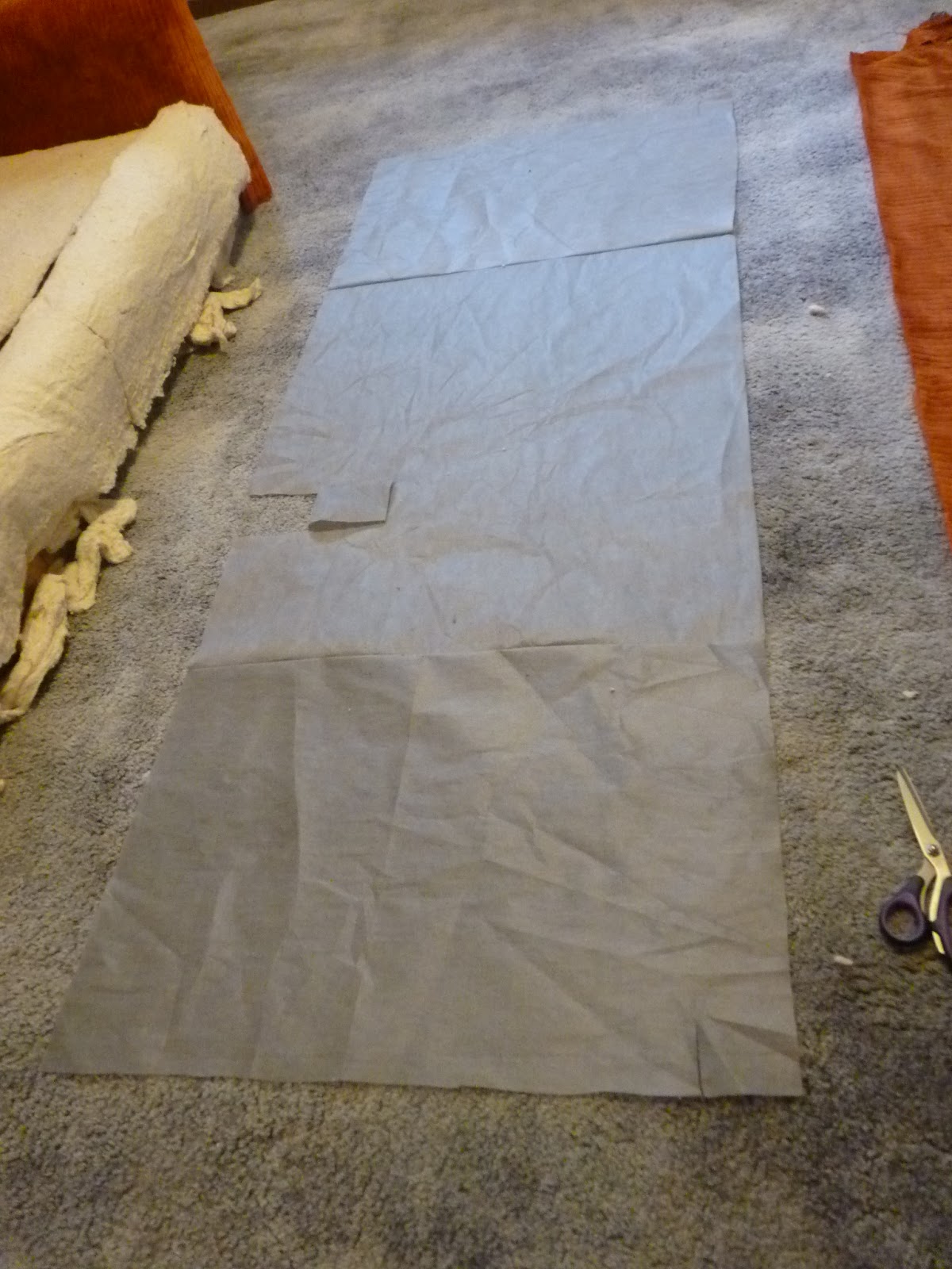 d i y d e s i g n: How to Re-Upholster a Sofa