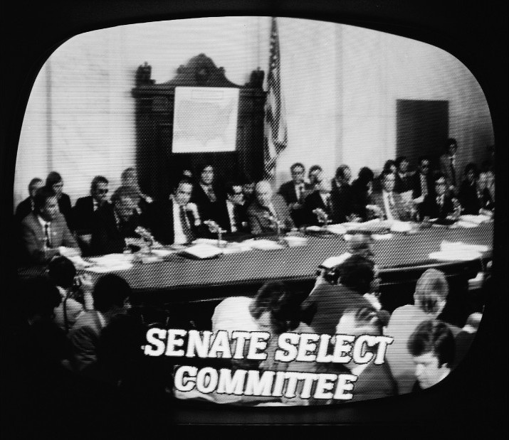 30 Photos That Defined Moments in '70s Television ~ Vintage Everyday