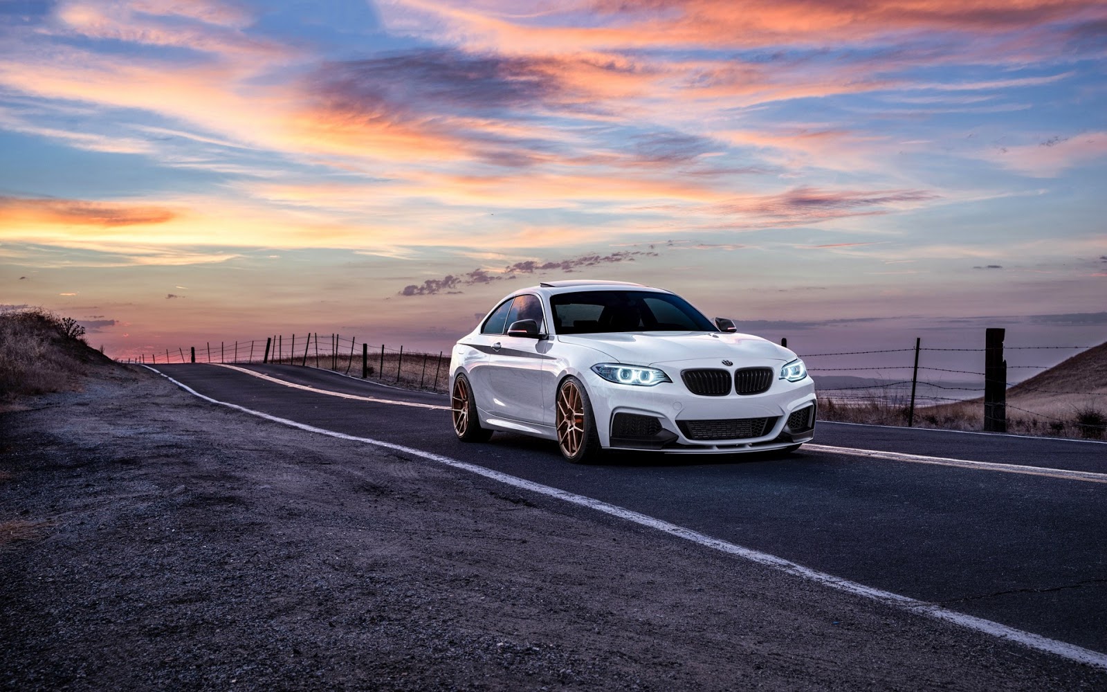 Wallpapers autos free