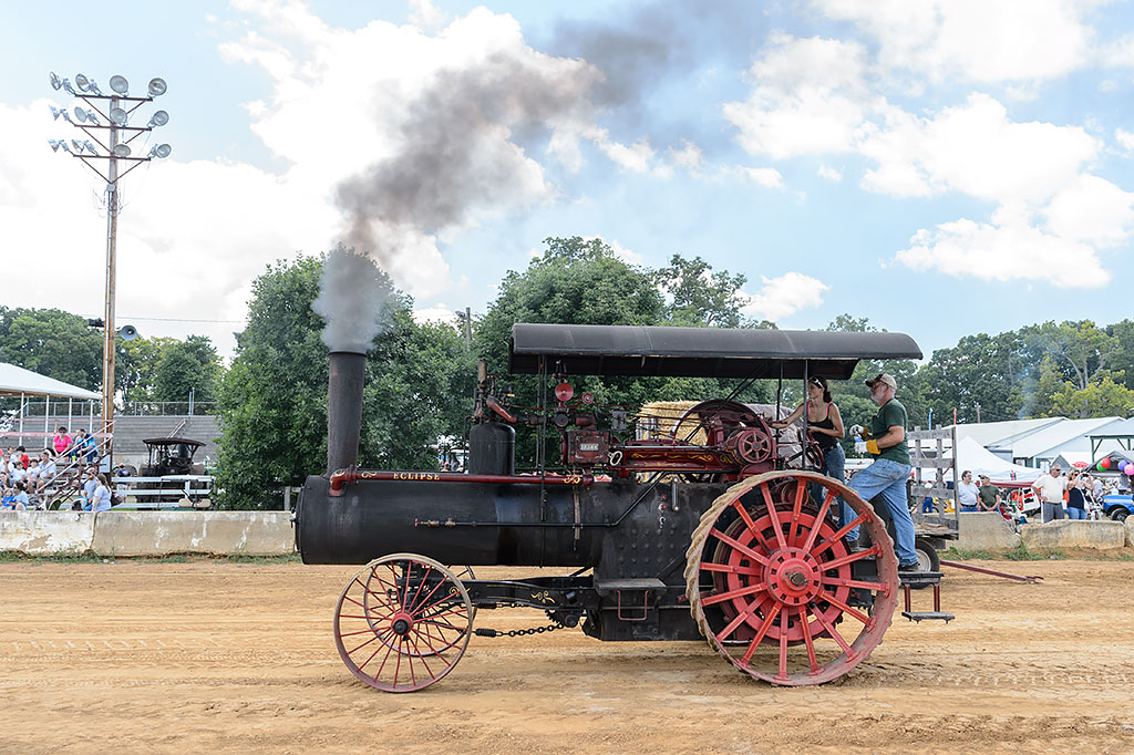 Bubba's Garage: Photos from the Berryville, VA Steam Show
