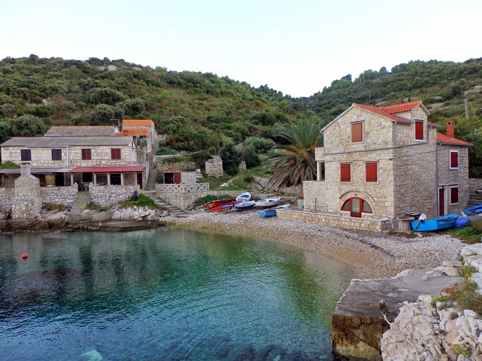 Otok Vis: Uvala Tiha (otok Vis)