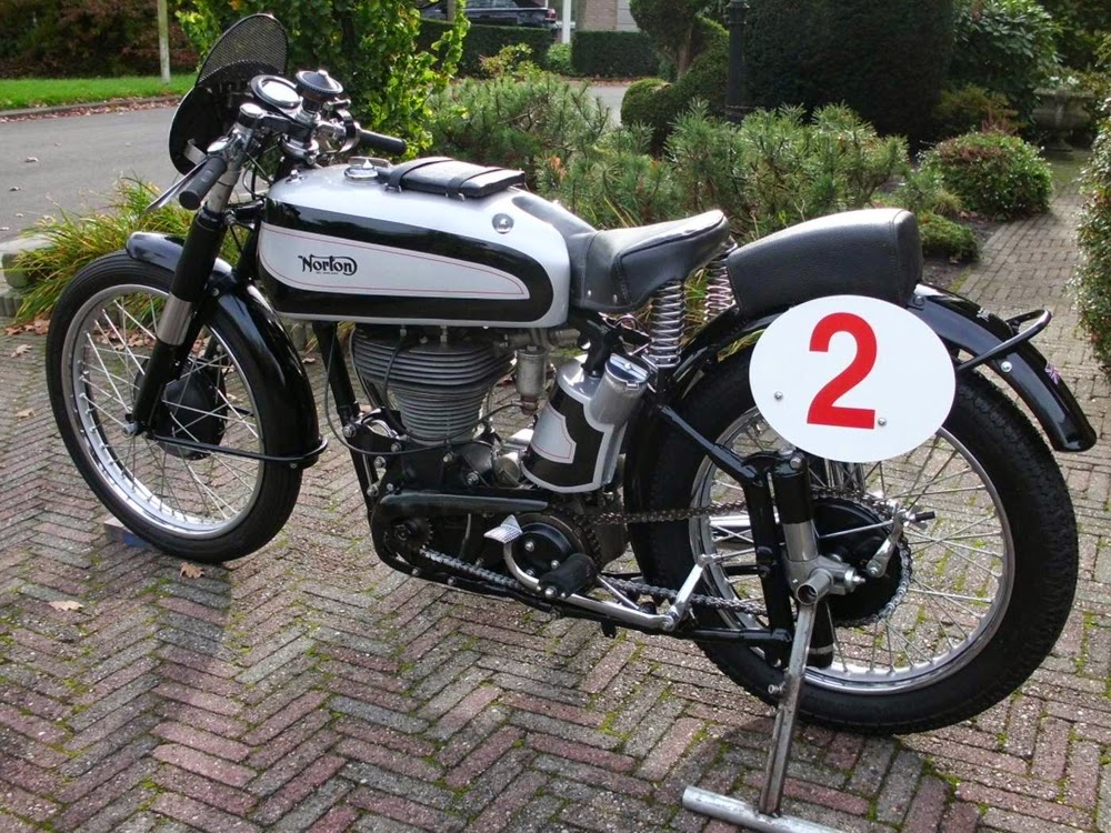 MotArt: 1949 Norton Manx for sale