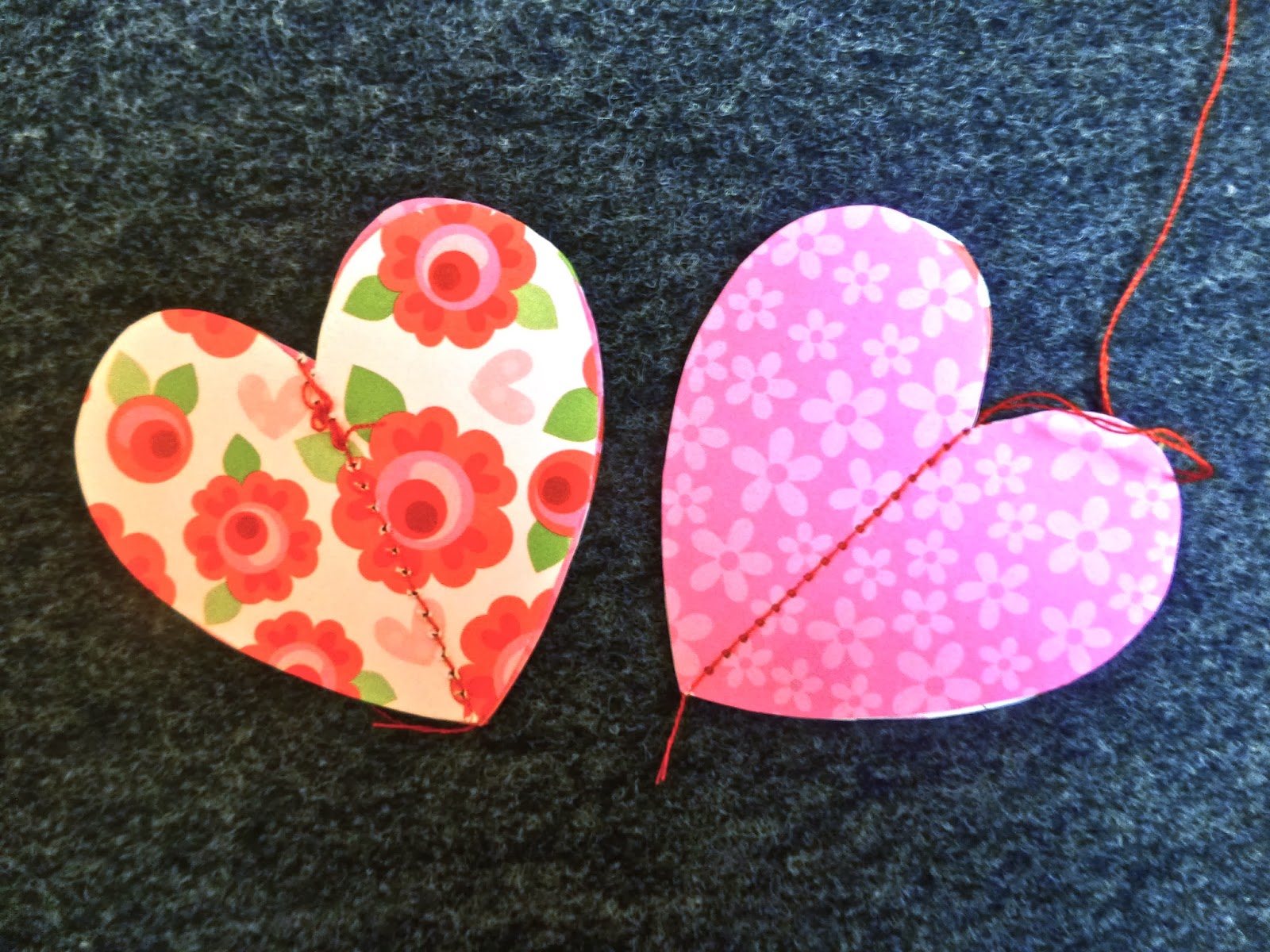 DIY: des coeurs en papier cousus ou origami pour la Saint Valentin