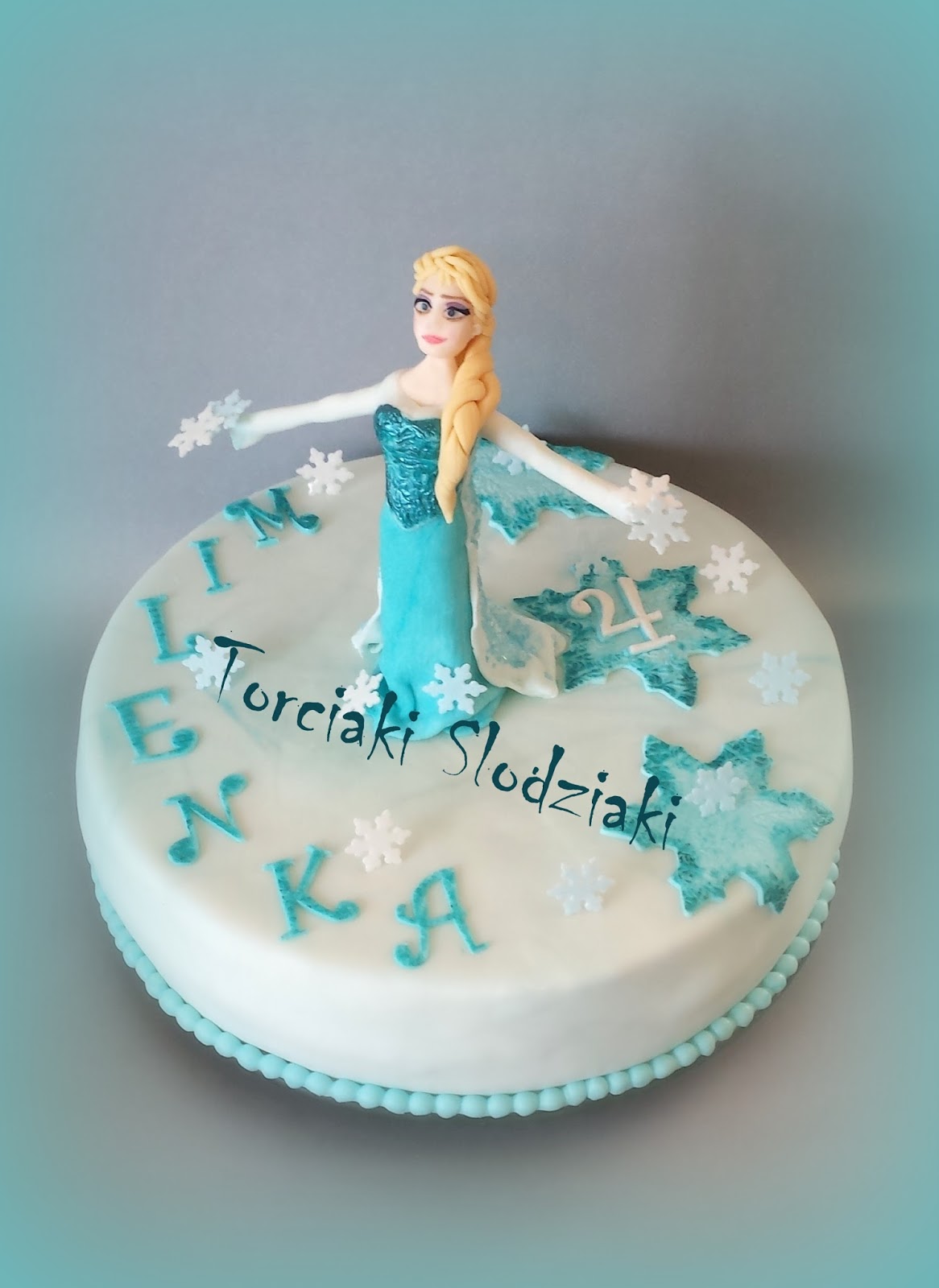 Torty z artystyczną duszą... Torciaki Słodziaki: Tort z Elsą Frozen