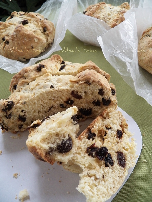 Mini Irish Soda Bread | Mari's Cakes (English)
