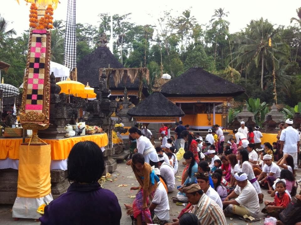 Bale Pawedan | Sejarah Hari Raya & Upacara Yadnya di Bali