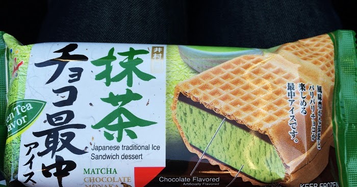 Imuraya Matcha Chocolate Monaka | It has grown on me!