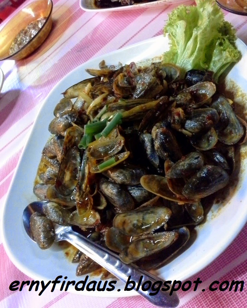 TERU TERU BOZU: Cuti-Cuti Perlis: Jom makan seafood best di Jeti Kuala ...