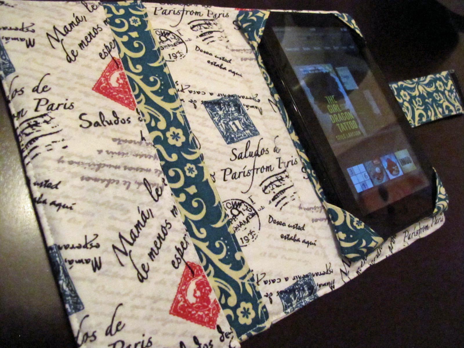 .Crafty Capable.: Kindle Fire Cover Tutorial