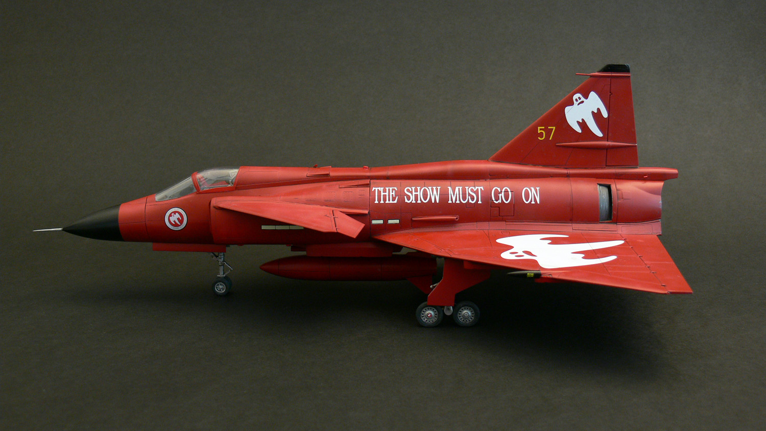 AJS-37 Viggen “Show Must Go On” (SH48188) – finished model