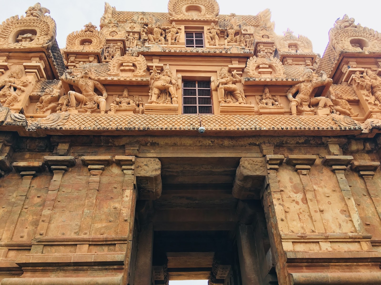 Ancient Brains: Raja raja cholan - "The King of Kings"