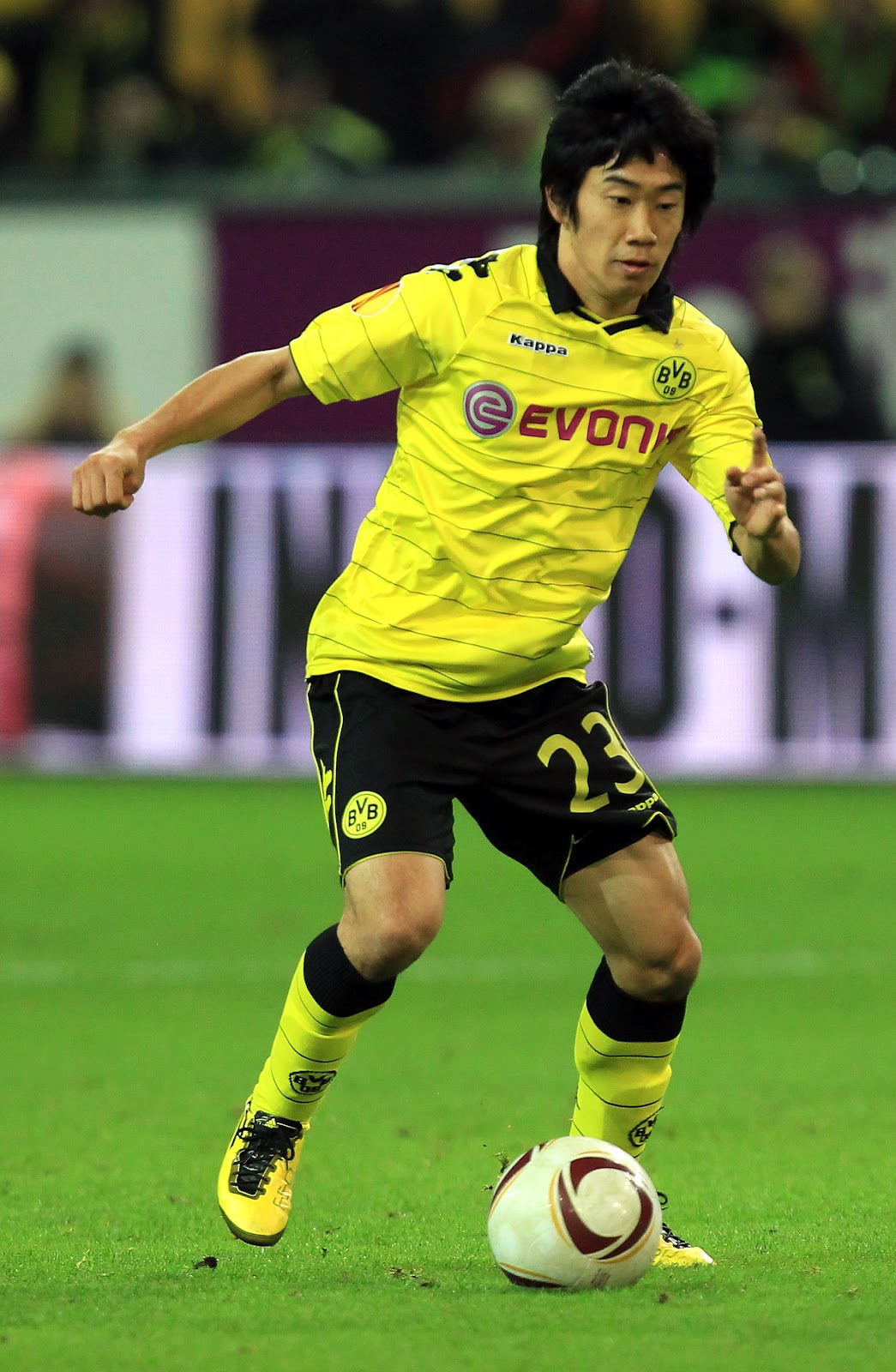 Football Stars: Shinji Kagawa Profile And Photos